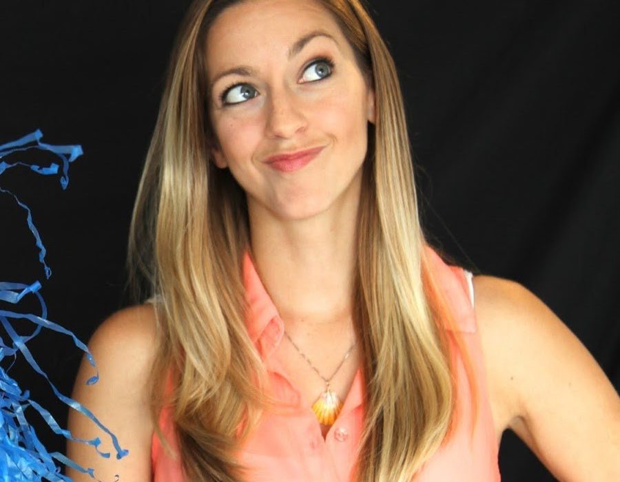 Dianna Cowern | Raising Smart Girls